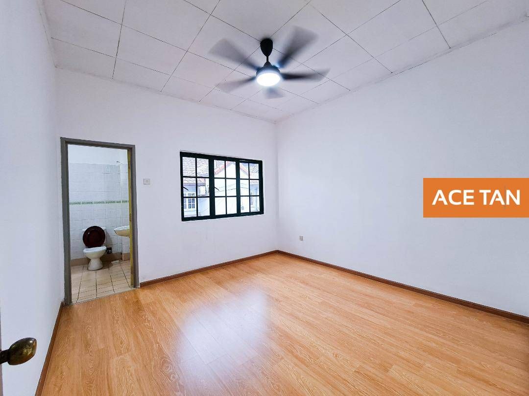 Mutiara Rini 2 Storey Terrace House For Sale | 1755 sqft